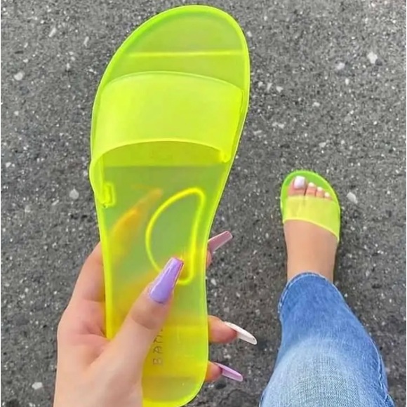 Shoes | Yellow Jelly Beach Sandals | Poshmark